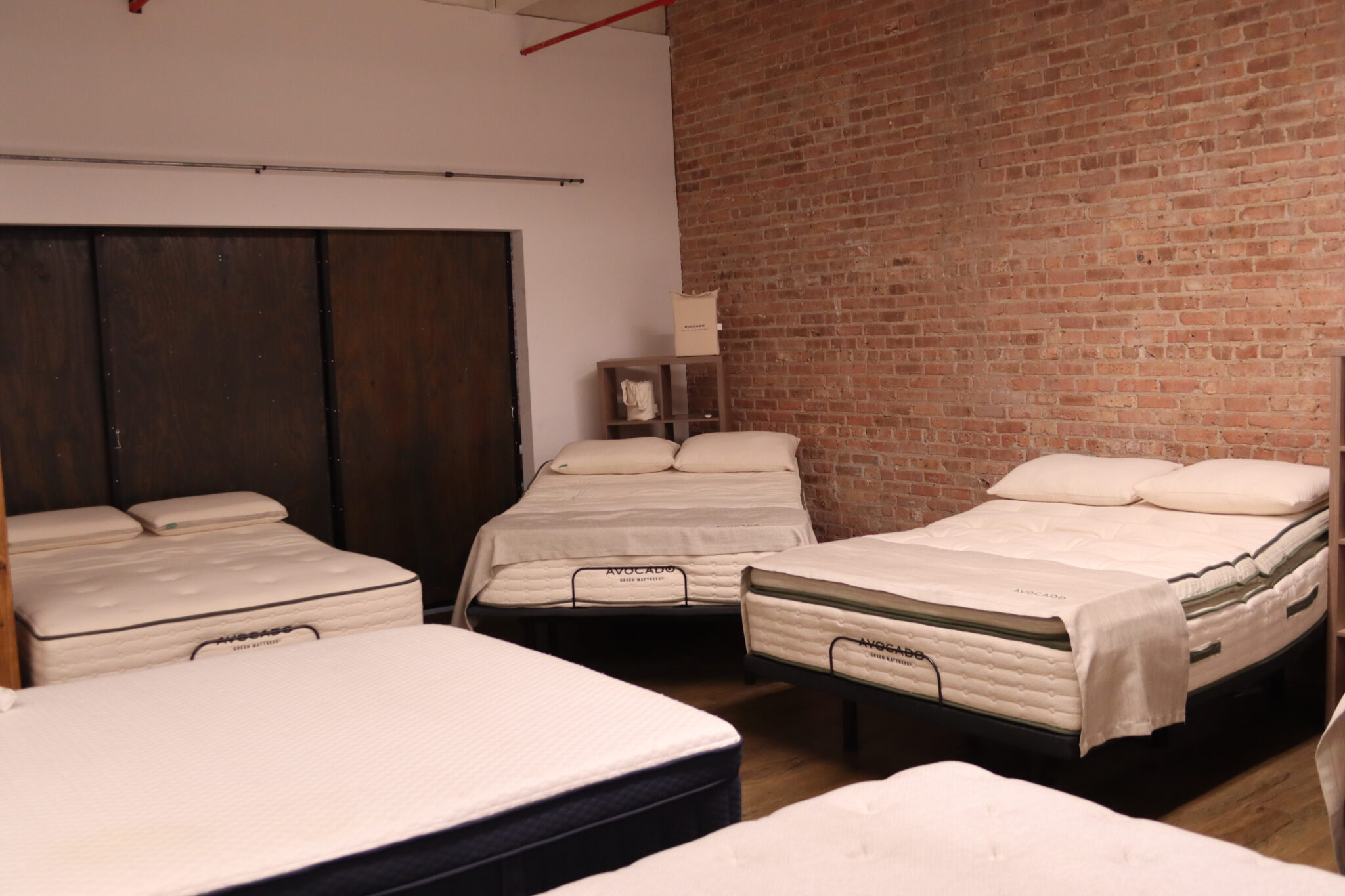 Online Mattress Showrooms in Chicago, Naperville & Northbrook - Sandman ...